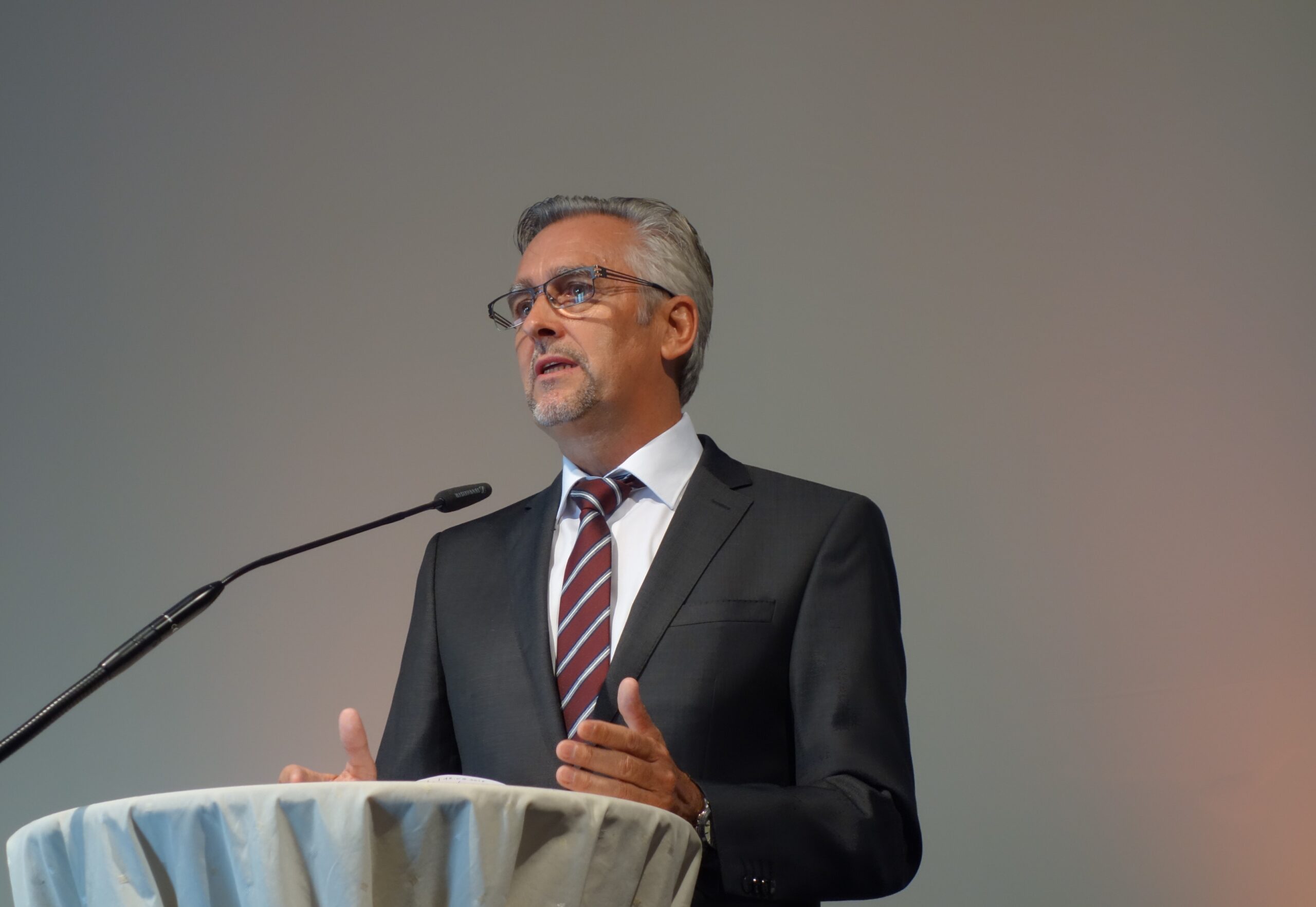 Dr. Heinrich Löwen - Allianz-Mission